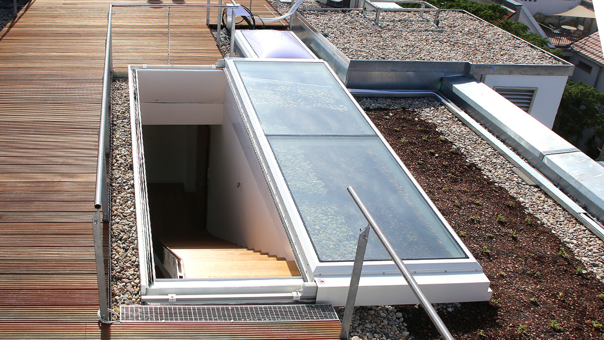 Flat Roof Access Hatch Solo | LAMILUX